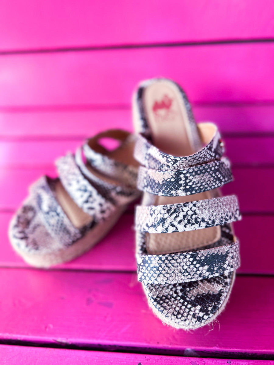 snakeskin Camel Toes Shoes, 10 – Pink Bulldog Boutique